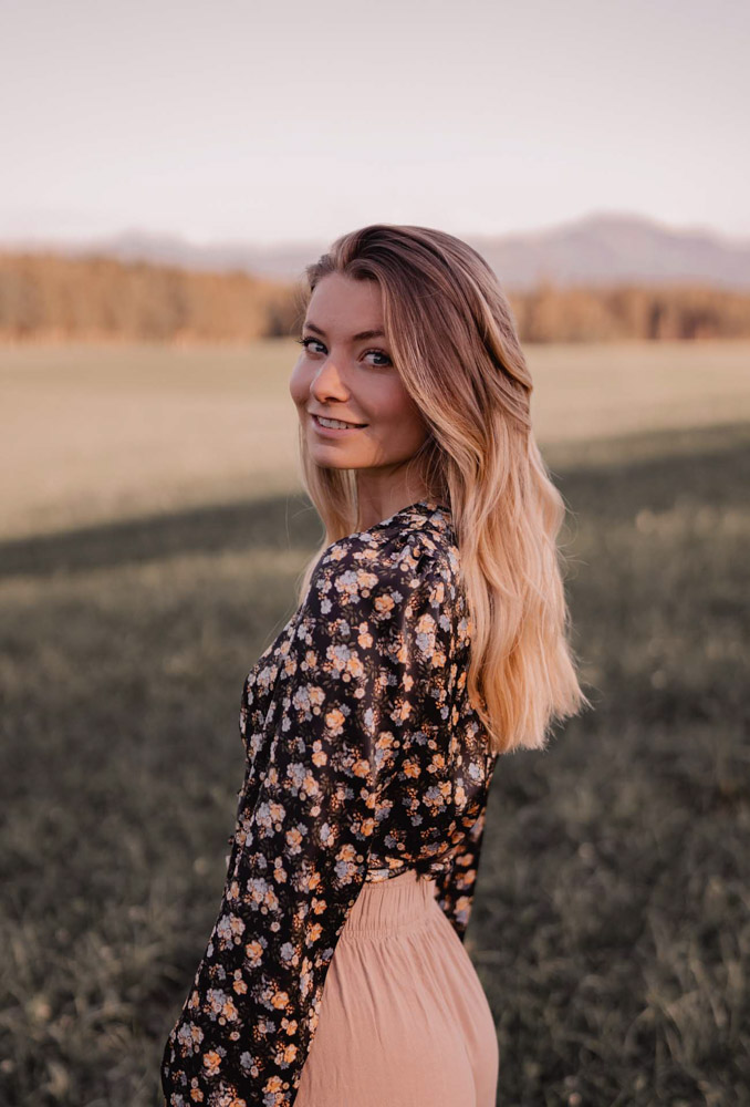 Leoni Lydia | Texterin für Spiritualität, Gesundheit & Reisen